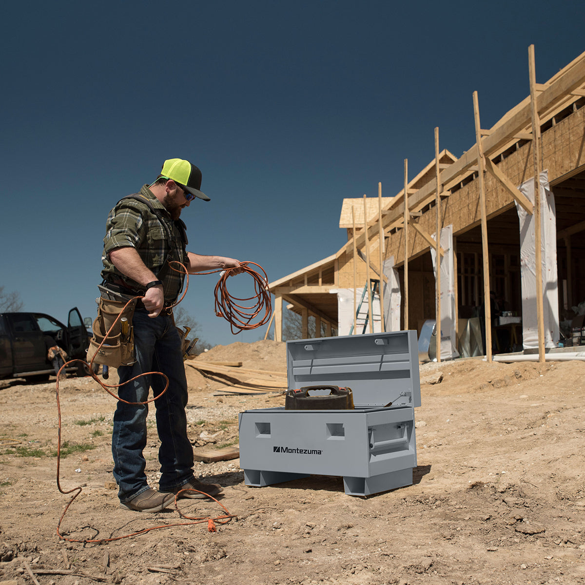 36" Steel Jobsite Box – Montezuma® Toolboxes & Tool Storage