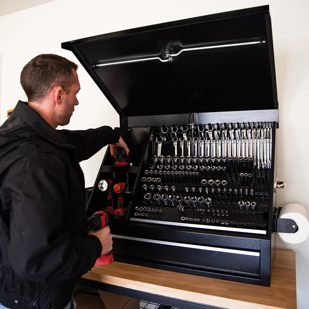 36 x 17 in. Steel Shopbox™ – Montezuma® Toolboxes & Tool Storage